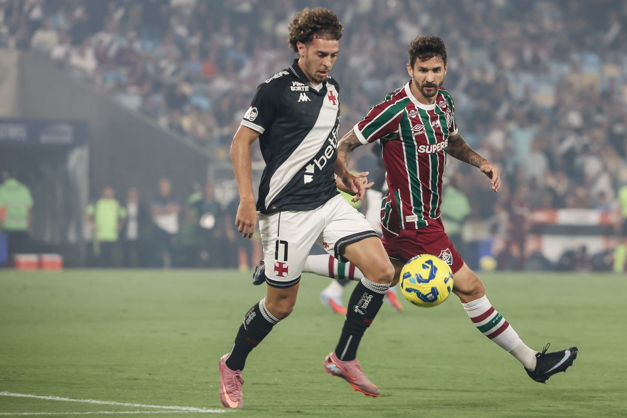 Vasco vence Fluminense na ida da semifinal da Copa do Brasil